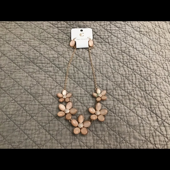 Charming Charlie | Jewelry | Charming Charlie Necklace Set | Poshmark